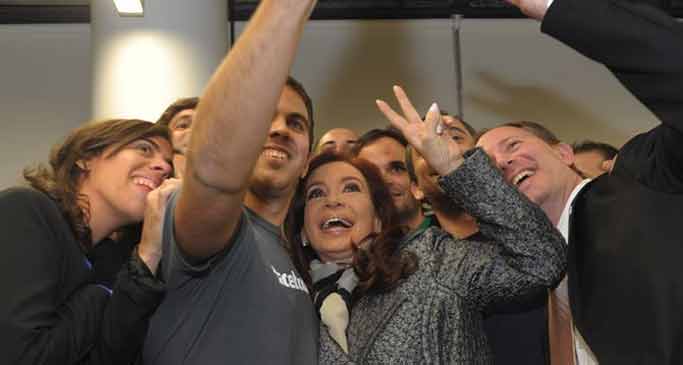 Facebook inaugura oficinas en Argentina - ITCAndino